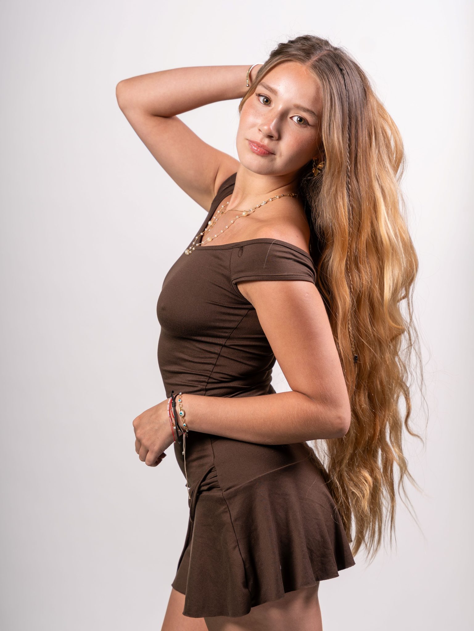 Isidora Gutiérrez, la hija de Daniella Chávez llega a El fenómeno ...